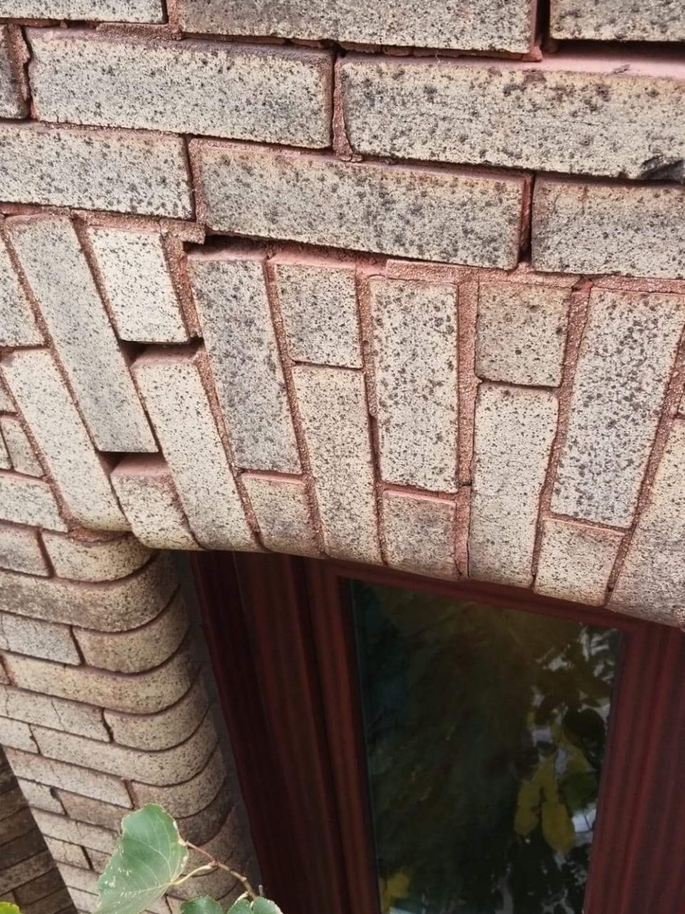 Fissure de mur | Maçonnerie Montréal | EMD Construction